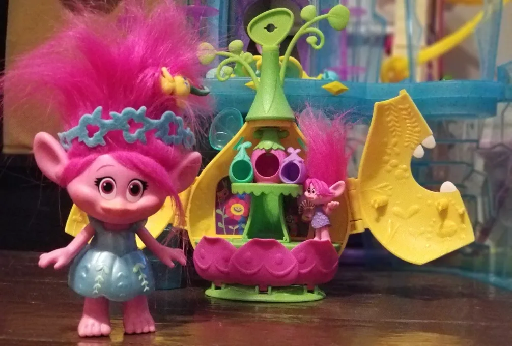 Celebrate Trolls: The Beat Goes On New Episodes with these Hasbro Toys