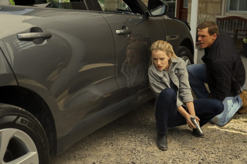 Reacher Review: Yes, Alan Ritchson Is Better Than Tom Cruise