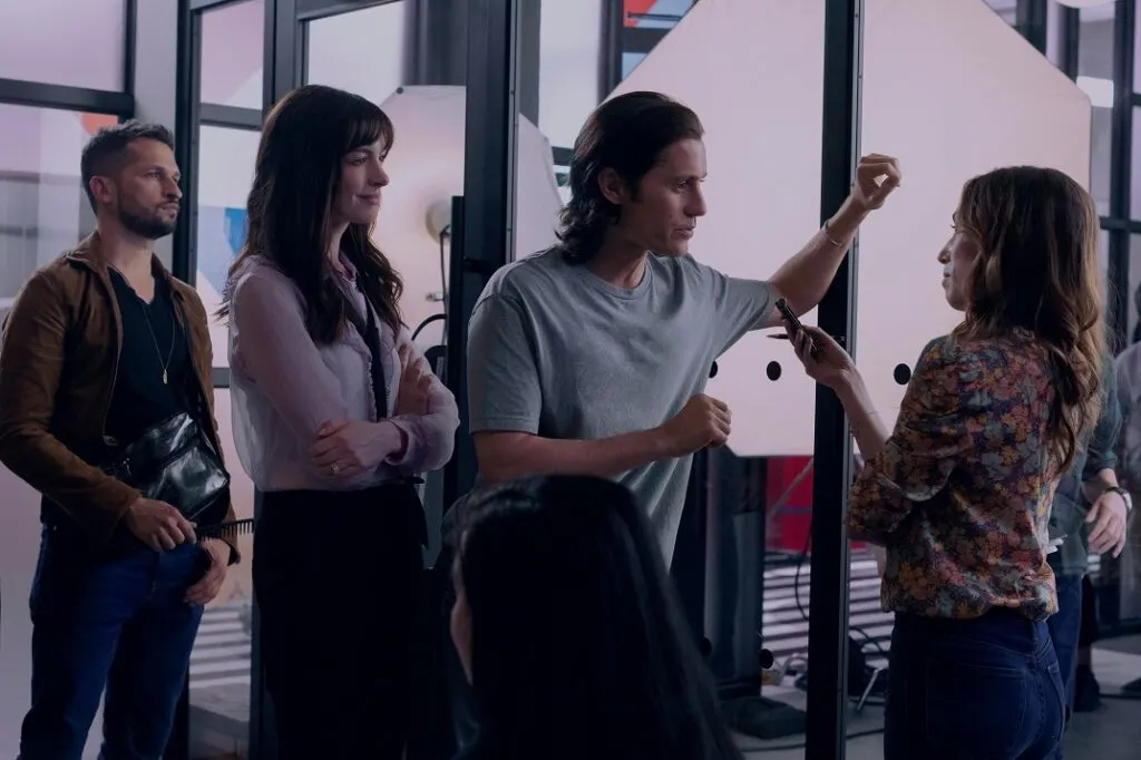 WeCrashed Series Review: It Works Because Of Anne Hathaway