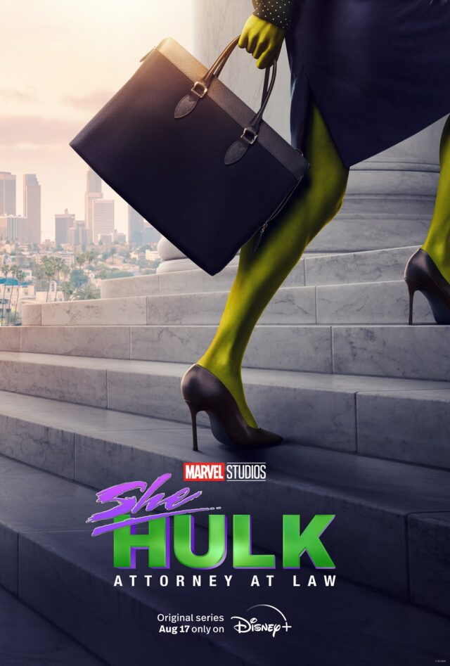She-Hulk Explains How Hulk Healed His Arm - Mama's Geeky